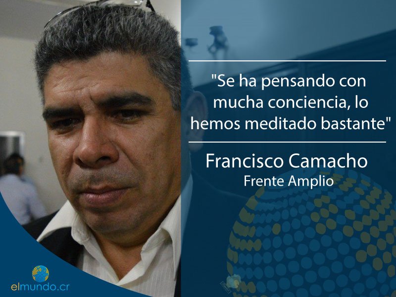 Francisco Camacho, segundo diputado del FA en oficializar su precandidatura